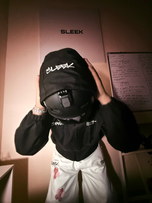 Sleek| Baggy 20K Technical Skiwear & Professional Outerwear